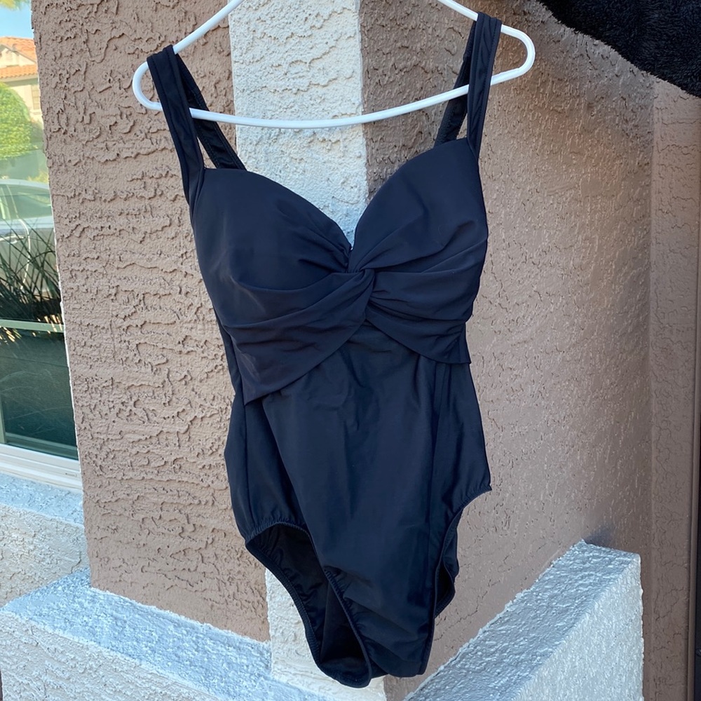 Black One Piece Miraclesuit - Gem